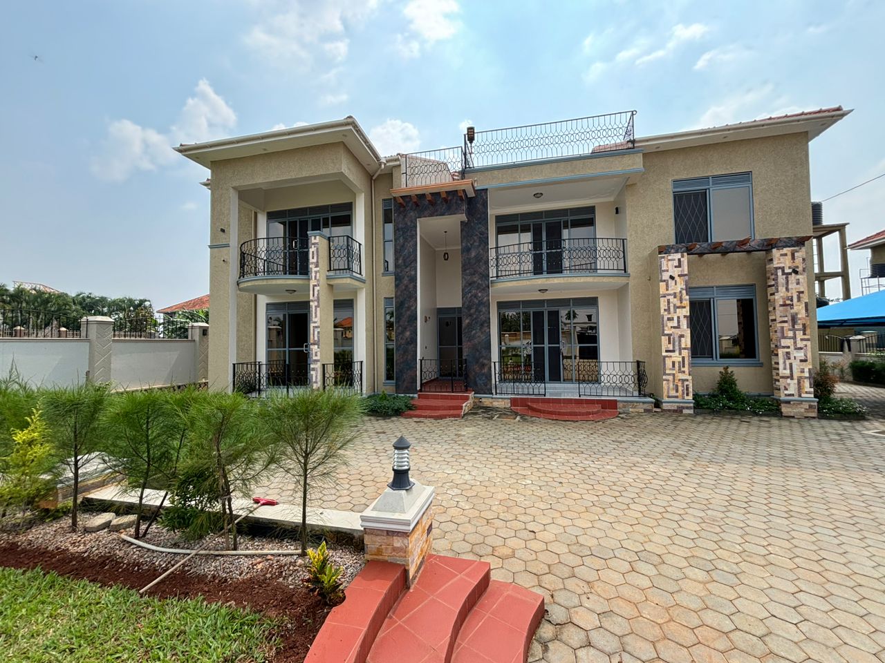 6BHK Storeyed House In Akright - Aderok Real Estates Uganda